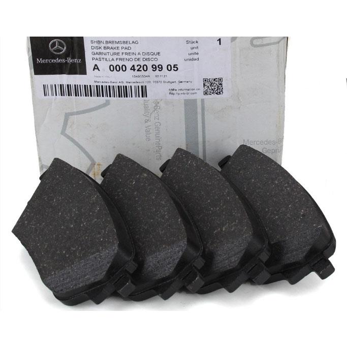 メルセデス ベンツ純正ブレーキパッド リア GLAクラス H247 GLA180/GLA200d 4MATIC 0004209905 ...