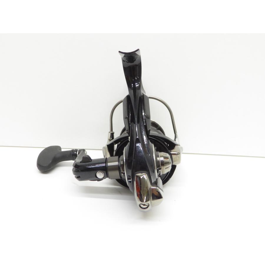 ダイワ DAIWA 21 銀狼 LBQD スピニングリール WS1349 :A-124-WS1349-19:スリフト - 通販 - Yahoo!ショッピング