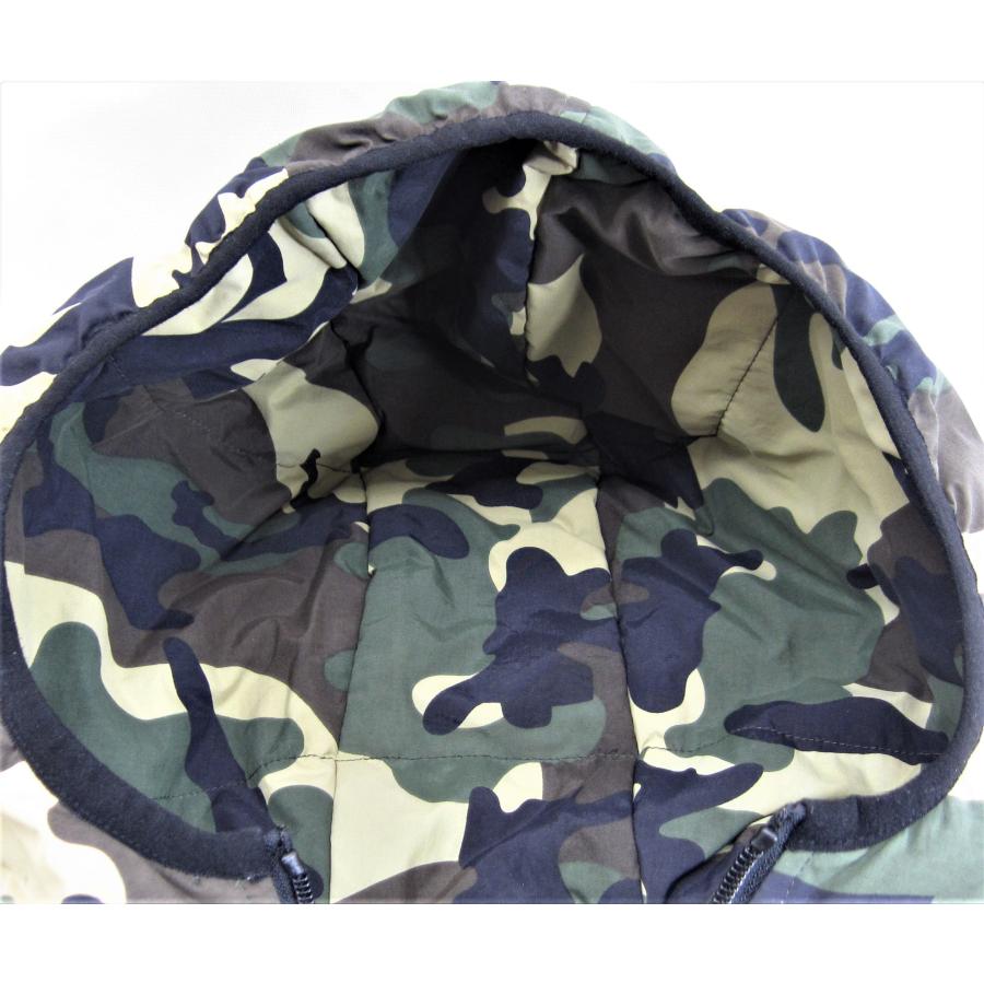 STUSSY ステューシー 迷彩柄 ナイロン中綿 フロントジップ STUSSY ステューシー 迷彩柄 ナイロン中綿 フロントジップ