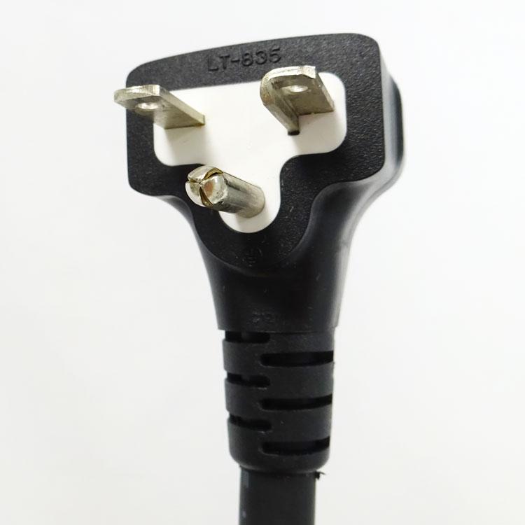 【中古】〇即納〇 アイリスオーヤマ 2口IHクッキングヒーター 200Vタイプ IHC-S225-B 2019年製 ブラック 据置型 左強化力 薄型 ★通常1〜2営業日以内に発送★ ...