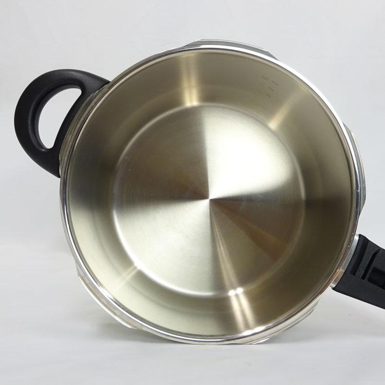 WMF 中古 パーフェクトS圧力鍋 4.5L : リサイクル通販 スリフティ - 通販 - Yahoo!ショッピング