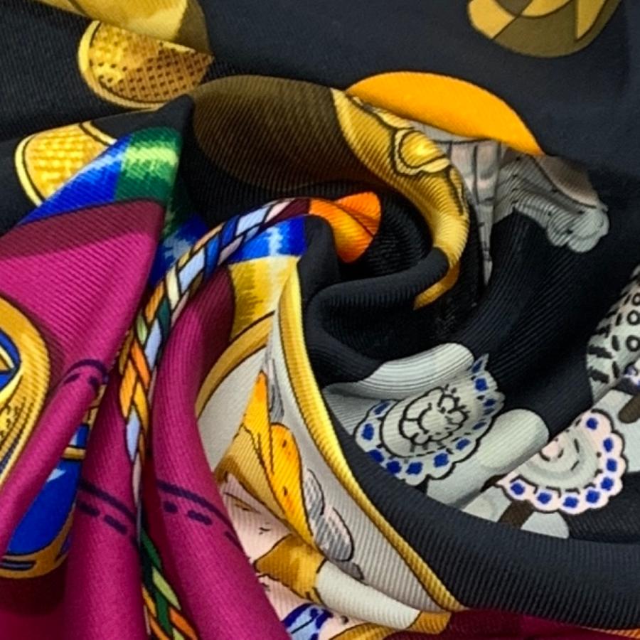 HERMES エルメス カレ90 PELITE MAIN スカーフ 美品 ブラック HERMES エルメス カレ90 PELITE MAIN スカーフ 美品 ブラック