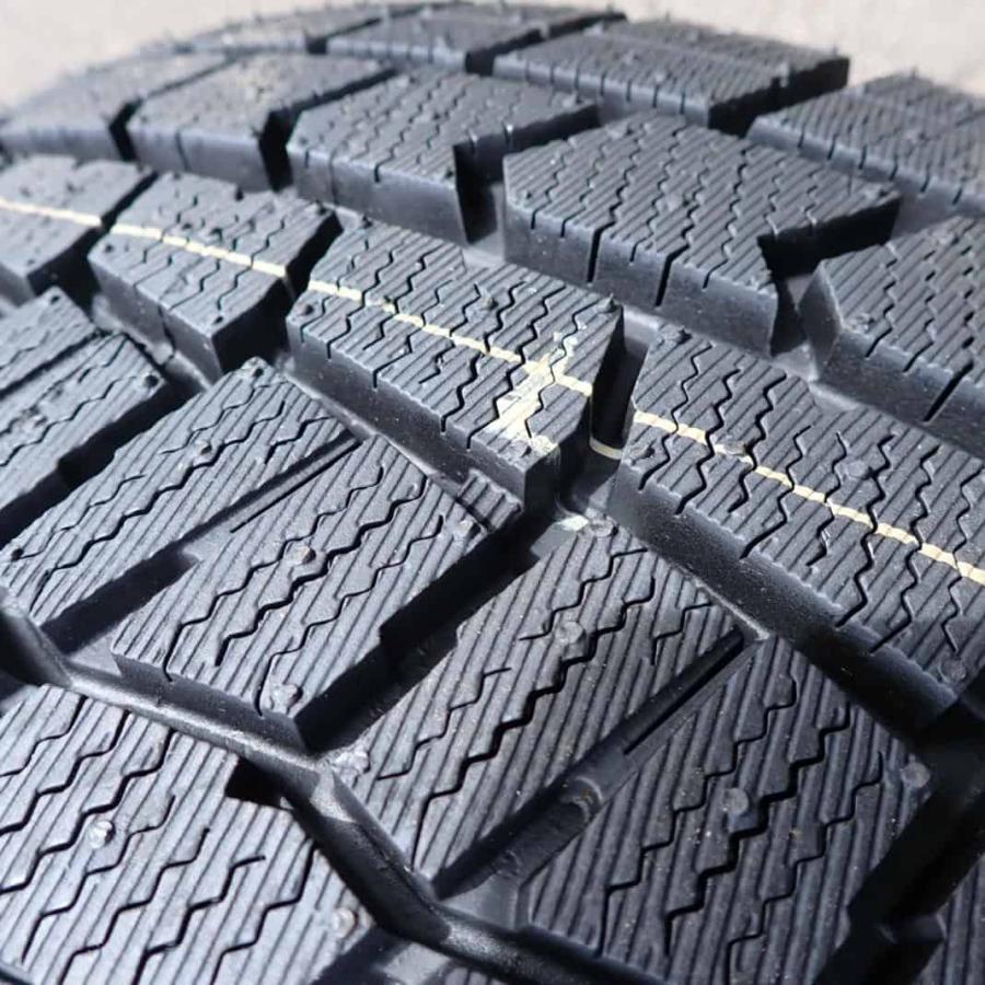 冬新品 2024年製 4本SET 会社宛 送料無料 215/50R17×7J 91Q ダンロップ WINTER MAXX WM02 未使用 アルミ レヴォーグ オデ MAZDA3 NO ...