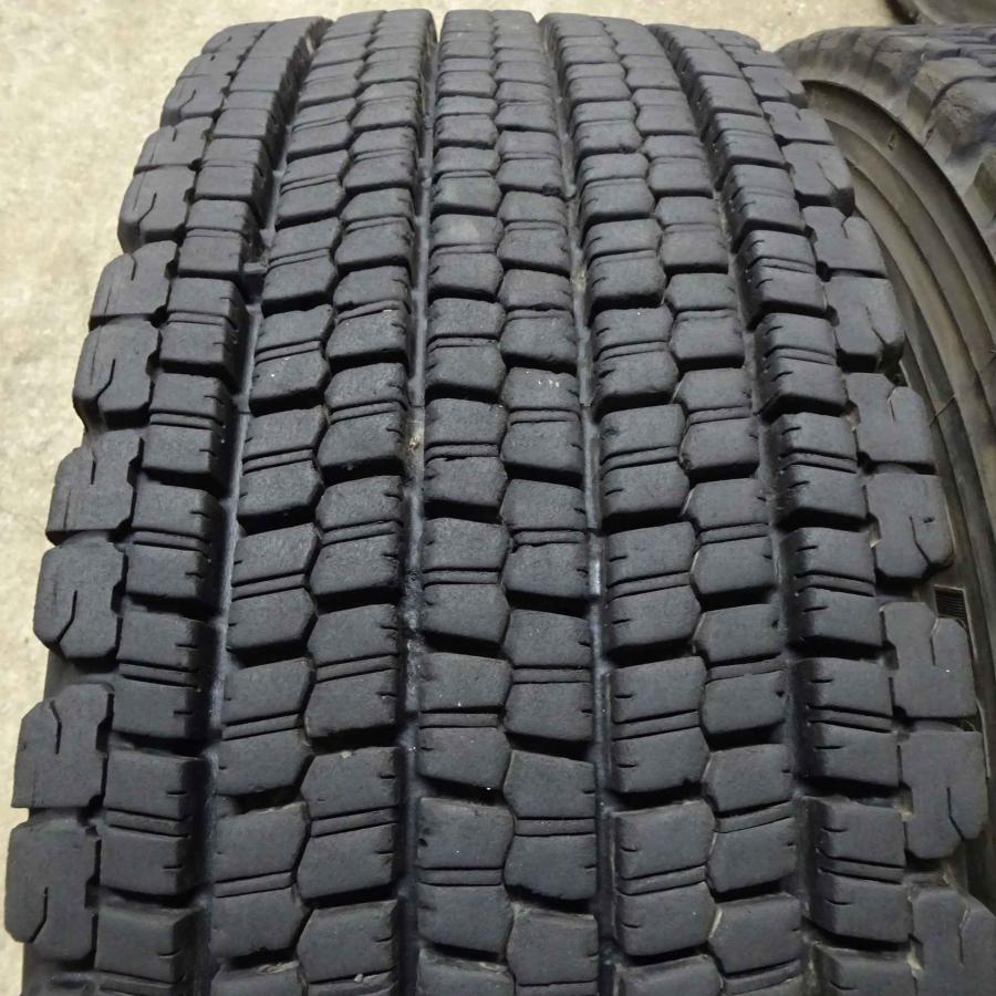 冬 2本SET 会社宛 送料無料 11/70R22.5 14PR ブリヂストン W900 2020年製 地山 深溝 高床 大型 トラック ...