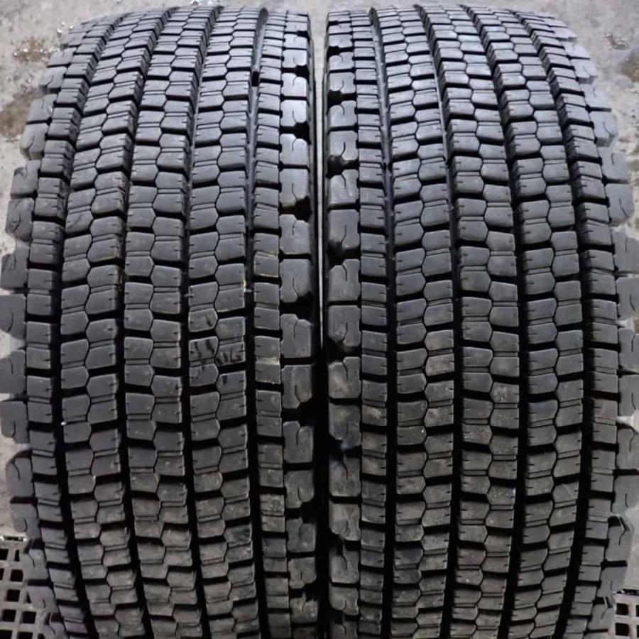 冬 4本SET 会社宛 送料無料 265/70R19.5 140/138 TB ブリヂストン W900 2022年製 地山 バリ溝 低床 大型トラック 増トン 発泡ゴム NO,E8261 ...