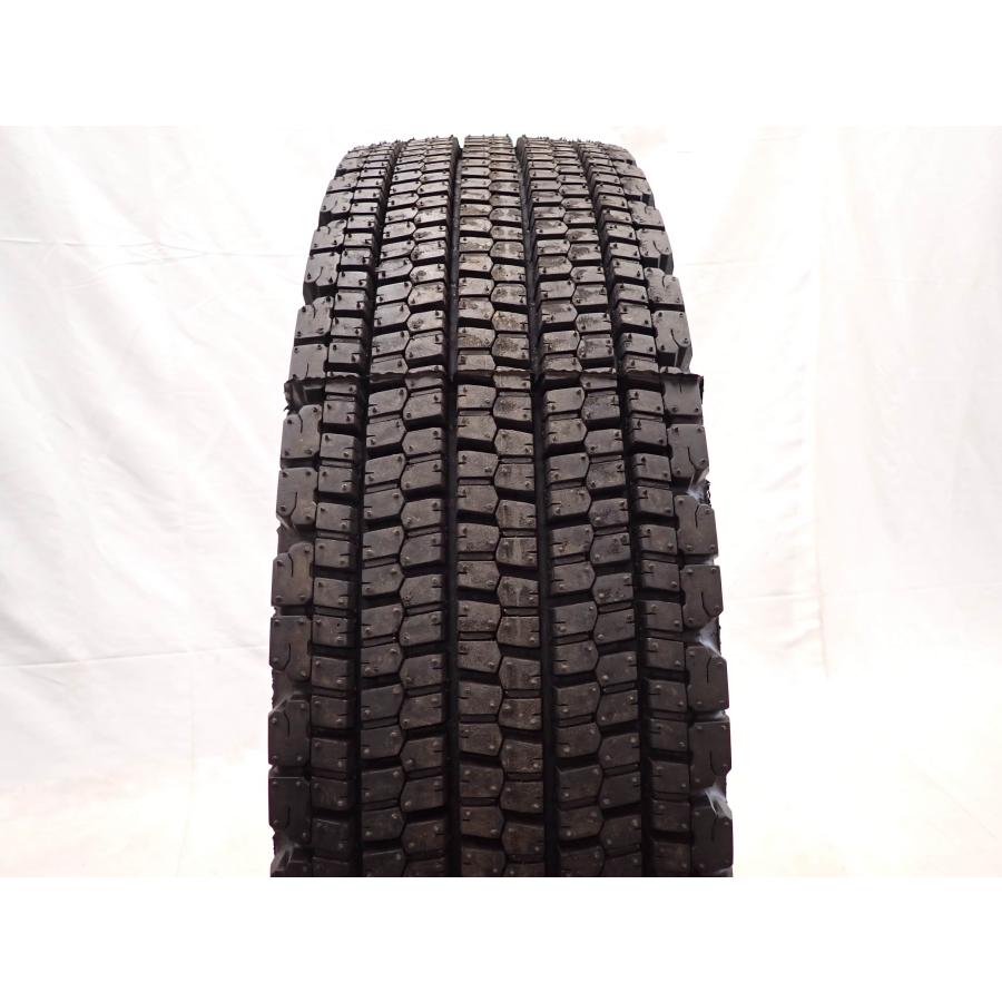 リトレッド 冬 新品 4本SET 会社宛 送料無料 11R22.5 16PR TB BRM ブリヂストン W900R 再生 更生 氷上性能重視 ...