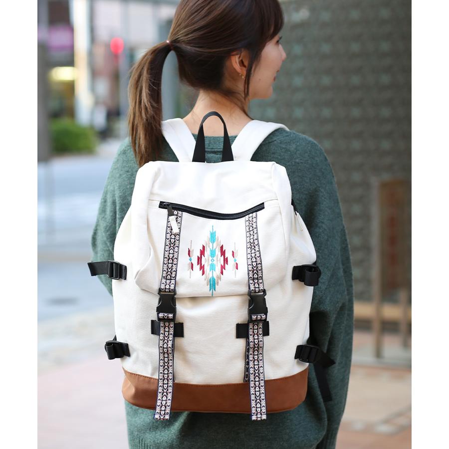 チチカカ ネイティブ刺繍キャンバスリュック ／ バックパック 大容量 22L たっぷり 男女兼用 フラップポケット チマヨ刺繍 A4 デイパック リュックサック zmscbb7028 ...
