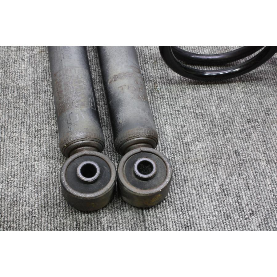 J111g テリオスキッド Cl H12年式 Ef Dem 4at 4wd 純正 ストラット サス アブソーバー 48510 87410 A 48520 97410 A 48530 87408