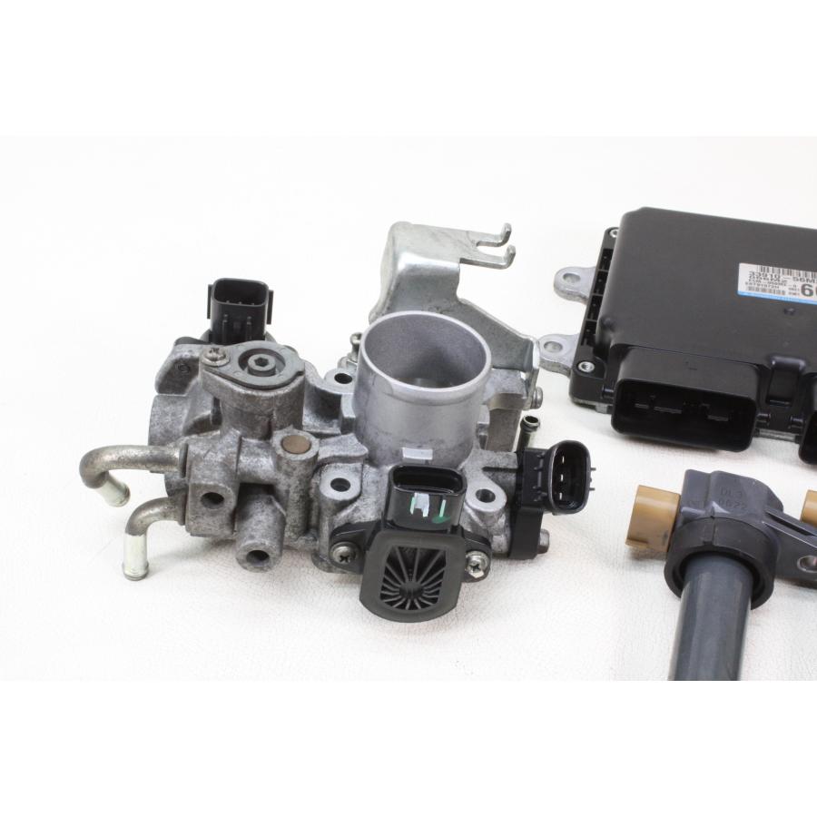 DA64V エヴリィバン H22年 K6A エンジンコンピューター ECU スロットルボディー コイル 33910-56M2 DL3 0622 ...