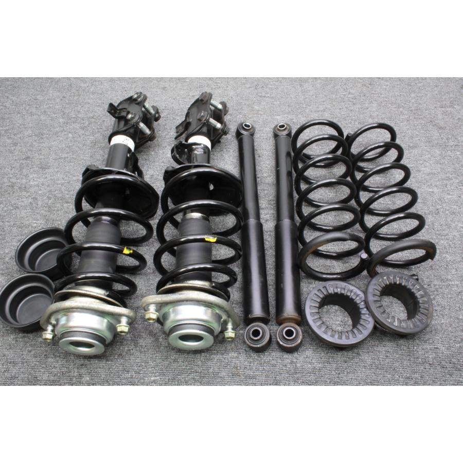 DA64V エヴリィバン H19年 K6A NA 3AT 2WD 純正 ストラット サス ショックアブソーバー 41601-68H00 41602-68H00 41700-68H00 ...