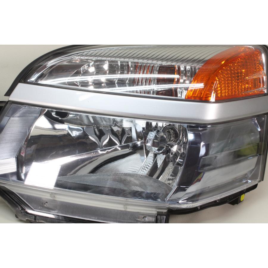 AZR60G ヴォクシー X 前期 H15年 1AZ AT 2WD (AZR65G) 純正 ハロゲン ヘッドライト KOITO 28-153 A2 左右 :R5-8-10AZR60GZ861 ...