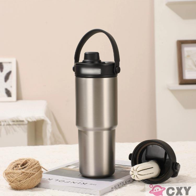 【大特価】全17色持ち手付き ストロー付きタンブラー 水筒 735ml 大容量 蓋付き 保温保冷 こぼれない セラミックコーティング 316ステンレス マグ : CXYストア - 通販 ...