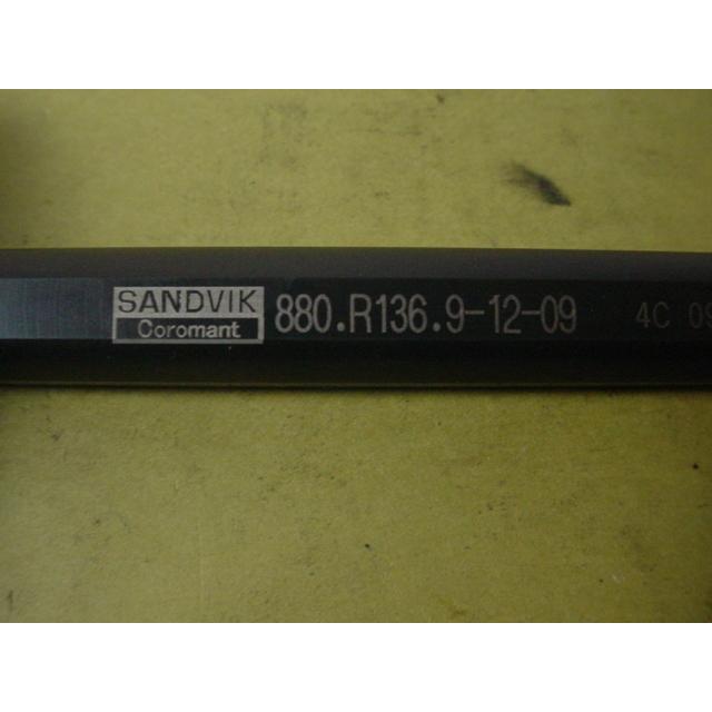 サンドビック 旋盤用 内径バイトホルダー 880.R136.9-12-09 シャンク11*11.5mm 新古品 おまけチップ付 9304 : sen-sandvic9304 : 協立機械 ...