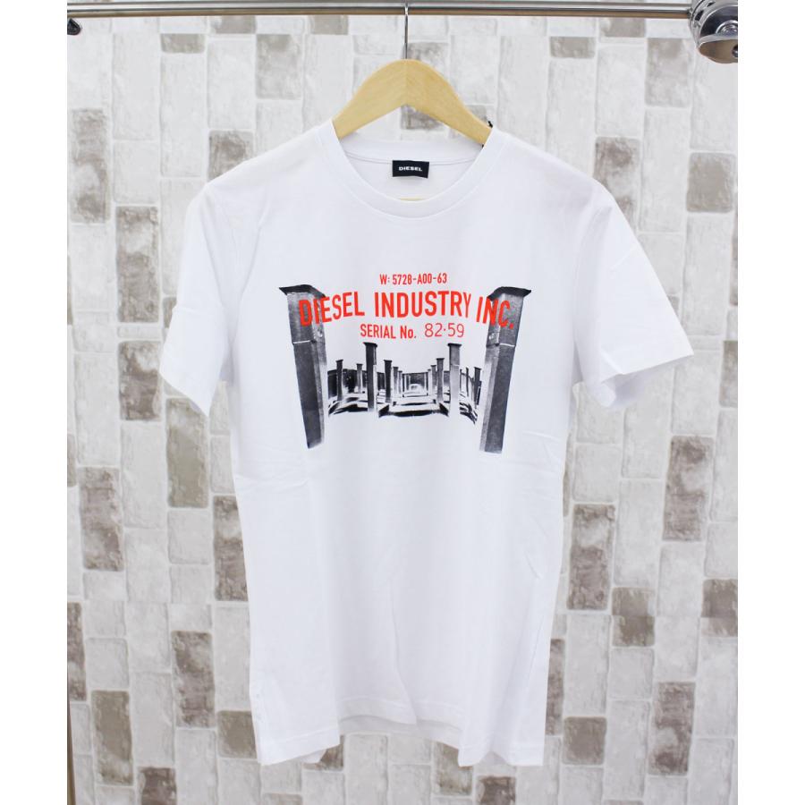 DIESEL ディーゼル ロゴプリント クルーネック 半袖Tシャツ「T DIESEL ディーゼル ロゴプリント クルーネック 半袖Tシャツ「T