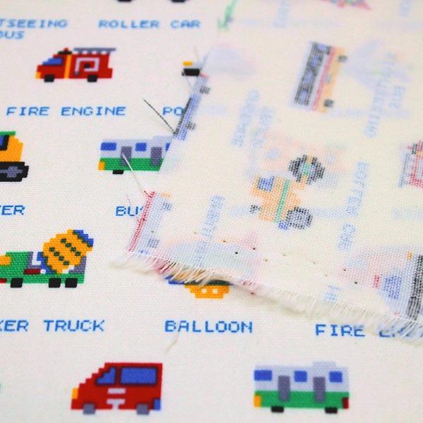 生地 布 色んな車 ドットカー ドット ファミコン風 オックス 綿100％ 約110cm幅 HSK656 ゆうパケット2m対応 10cm単位 ...