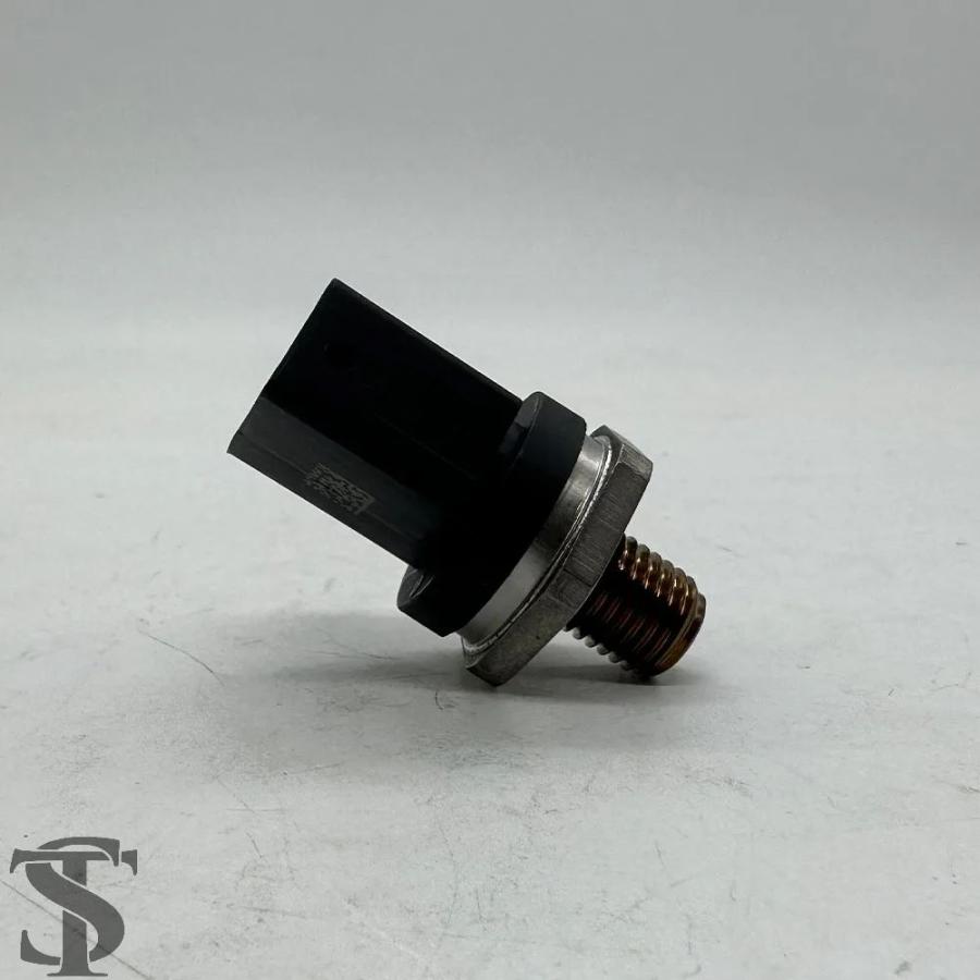 並行輸入品 1/3 個 0281002498 ボックス付き燃料レール高圧センサーメルセデスベンツ A C E G M S スプリンタースマート ...