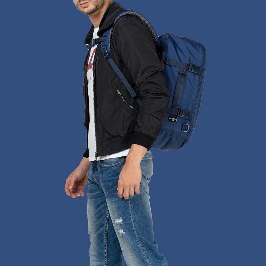 キャビンゼロ クラシック プラス バックパック 32L CABINZERO CLASSIC PLUS BACKPACK バックパック 機内持ち込み可能 軽い 軽量 akz044 ...
