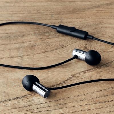 final イヤホン E3000C(マイク付)/シルバー Headphone/Earphone : タワーレコード Yahoo!店 - 通販 - Yahoo!ショッピング