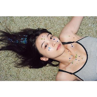 鳴海唯 鳴海唯1st写真集 Sugarless Book : タワーレコード Yahoo!店 - 通販 - Yahoo!ショッピング