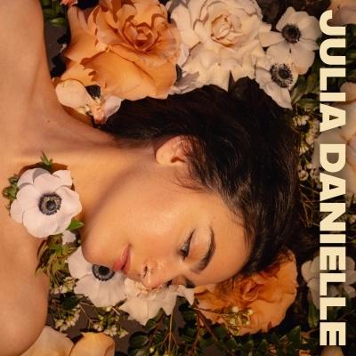 Julia Danielle Julia Danielle CD : 6427021 : タワーレコード Yahoo!店 - 通販 - Yahoo!ショッピング