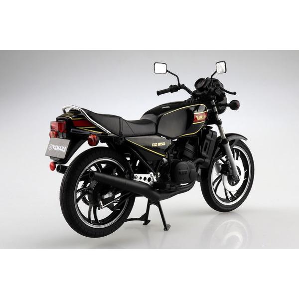 スカイネット 1/12 完成品バイク Yamaha RZ250 ニューヤマハブラック 送料無料 新品 : トイスタジアムYahoo!店 - 通販 - Yahoo!ショッピング