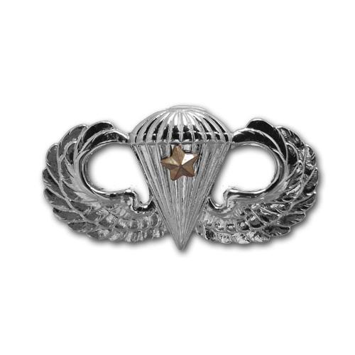 アメリカ陸軍 技能章 - パラシュート戦闘降下章 第1回目 サービスドレス胸用 米軍 ミリタリーバッジ : トレードラボジャパン - 通販 ...