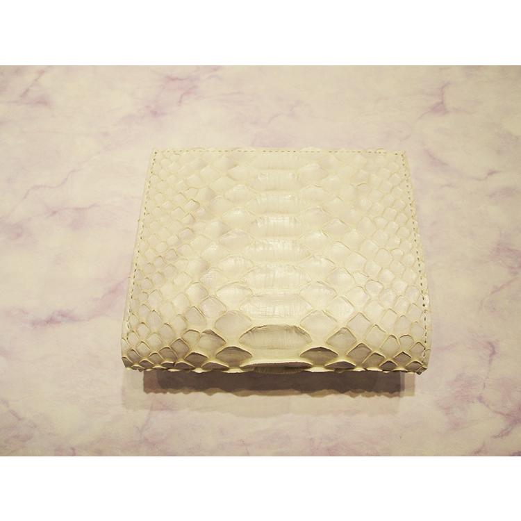 VIADOAN VIA DOAN ヴィア ドアン レザー 本革 Bran Python ブランパイソン ヘビ革 フラップ かぶせ スナップ式 ボックス型小銭入れ 2つ折り財布 ホワイト 453 ...