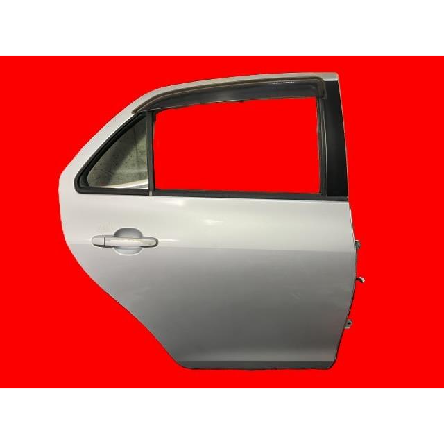 ベルタ DBA-KSP92 右リアドア シルバー/1E7 H18 パワーウインドウ 67003-52340 ※個人宅には発送不可☆即決 : トリプル・アール - 通販 - Yahoo!ショッピング