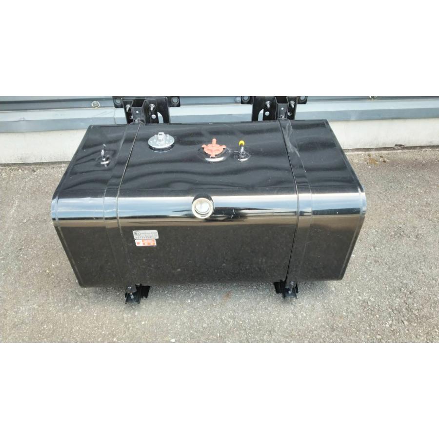 未使用 燃料タンク 100L ステー バンド付 キャップ無し L756×H345×W465(約mm) : トラックパーツのトラパー - 通販 - Yahoo!ショッピング