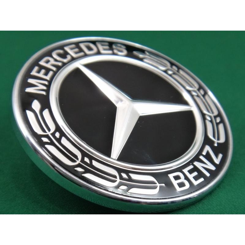 Mercedes-Benz 純正 部品 グロス・ブラック・ローレル・リース・フロント・バンパー・バッチ (0008171801) メルセデス ...