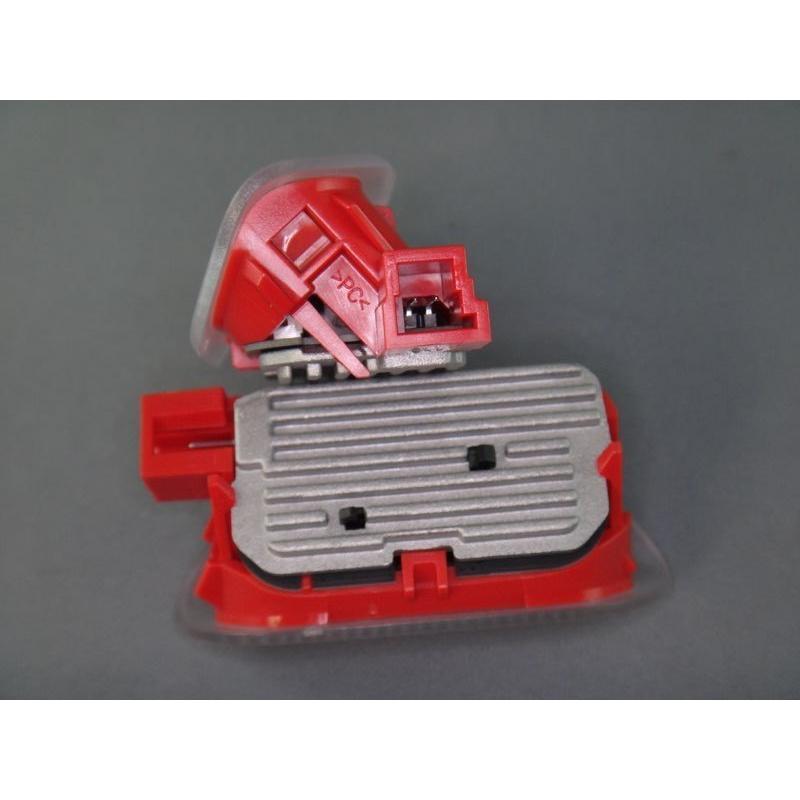 Mercedes-Benz（メルセデス・ベンツ） Mercedes-Maybach 純正 部品 マイバッハ・ロゴ・LED・プロジェクター・カー ...