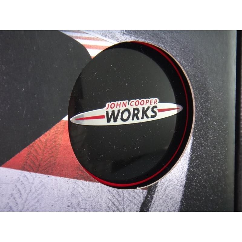 MINI MINI純正部品: JCWロゴ56mmフローティング・センター・キャップ・セット(4個セット) : オート・パーツ・トマホ・ヤフー店 ...