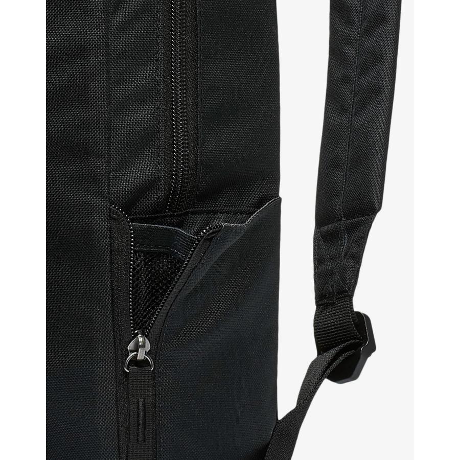 NIKE ナイキ バッグ キッズ クラシック BA5928 010 リュックサック バックパック 16L : つるや 靴のTSURUYA - 通販 - Yahoo!ショッピング
