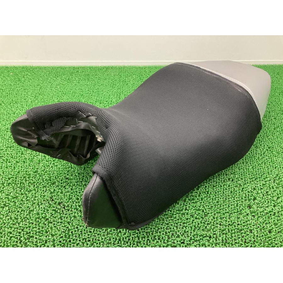 ホンダ VTR250 シート KFKA 純正 中古 バイク 部品 MC33 メッシュカバー 修復素材に 品薄 希少品 車検 Genuine ...