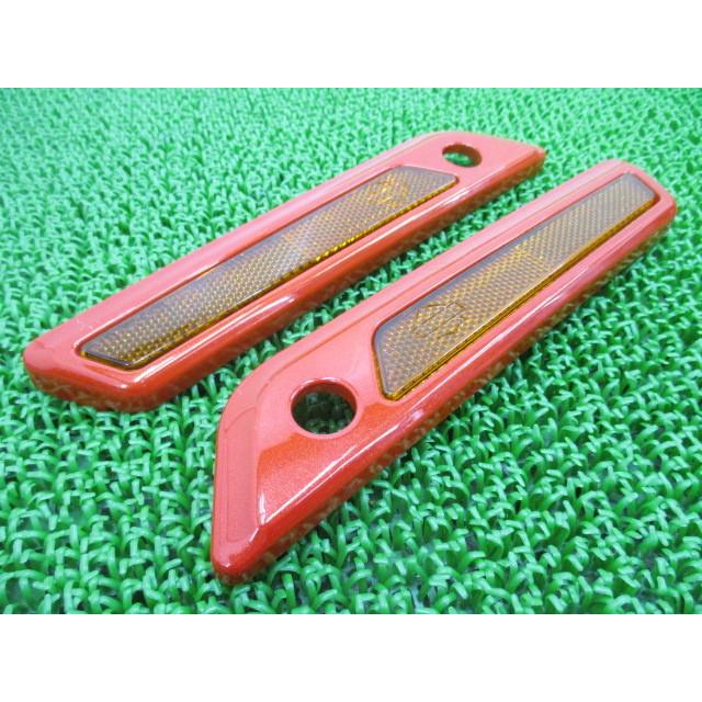 FLTRXS1750 サドルバッグラッチカバー 左右 90200448 ハーレー 純正 中古 ロードグライド コンディション良好 曲がり無し ...