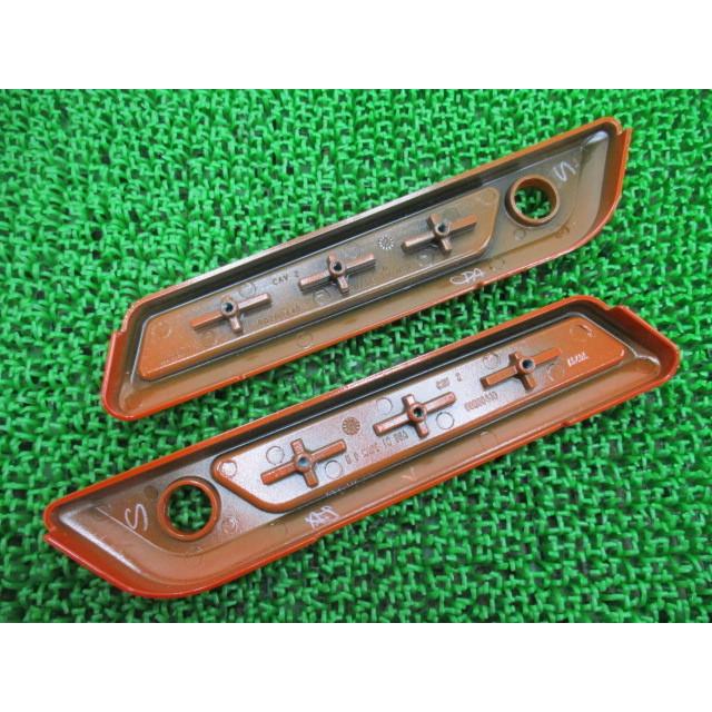 FLTRXS1750 サドルバッグラッチカバー 左右 90200448 ハーレー 純正 中古 ロードグライド コンディション良好 曲がり無し ...