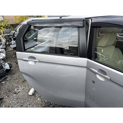 H26年 JH1 N-WGN/エヌワゴン 右 リアドア ヒンジ付 カラーNH851M 中古品 即決 1062065 221130 MO T1 ...