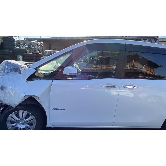 ※良品※ H26年 HC26 セレナ ハイブリッド 左 フロントドア バイザー/ヒンジ付 カラーQAB 中古品 107774 210222 ...