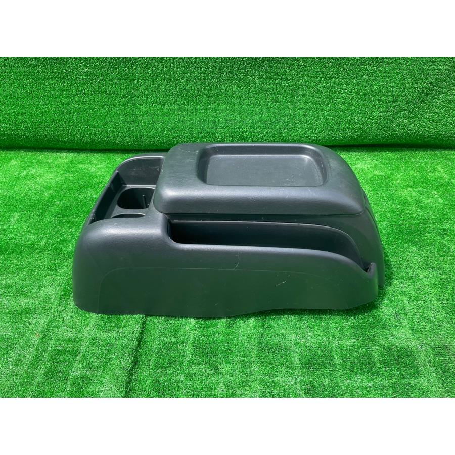 H23年 200系ハイエース スーパーGL センターコンソール 58810-26210-B1 中古品 即決 0133064 2505010 ...