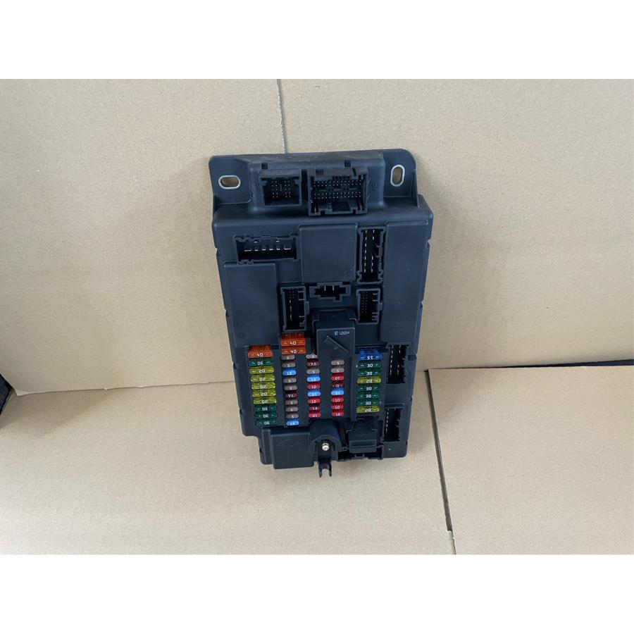 H20年 ABA-MF16S R56 BMW ミニクーパーS 室内用ヒューズボックス 中古品 即決 02798 23729 TK 車内 : 辻井商店 2号店 - 通販 - Yahoo!ショッピング