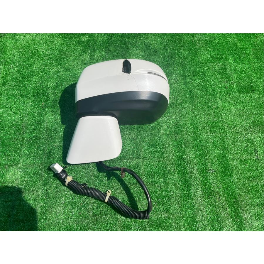 H26年 RC1 オデッセイ 左ドアミラー 7ピン カラー:NH788P 中古品 即決 1025918 250623 TK 車内在庫 : 辻井商店 2号店 - 通販 - Yahoo!ショッピング