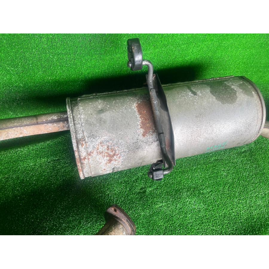 H8年 100系ハイエース スーパーカスタム 純正マフラー 中古品 即決 1031434 241019 TK ヤード南下在庫 : 辻井商店 2号店 - 通販 - Yahoo!ショッピング