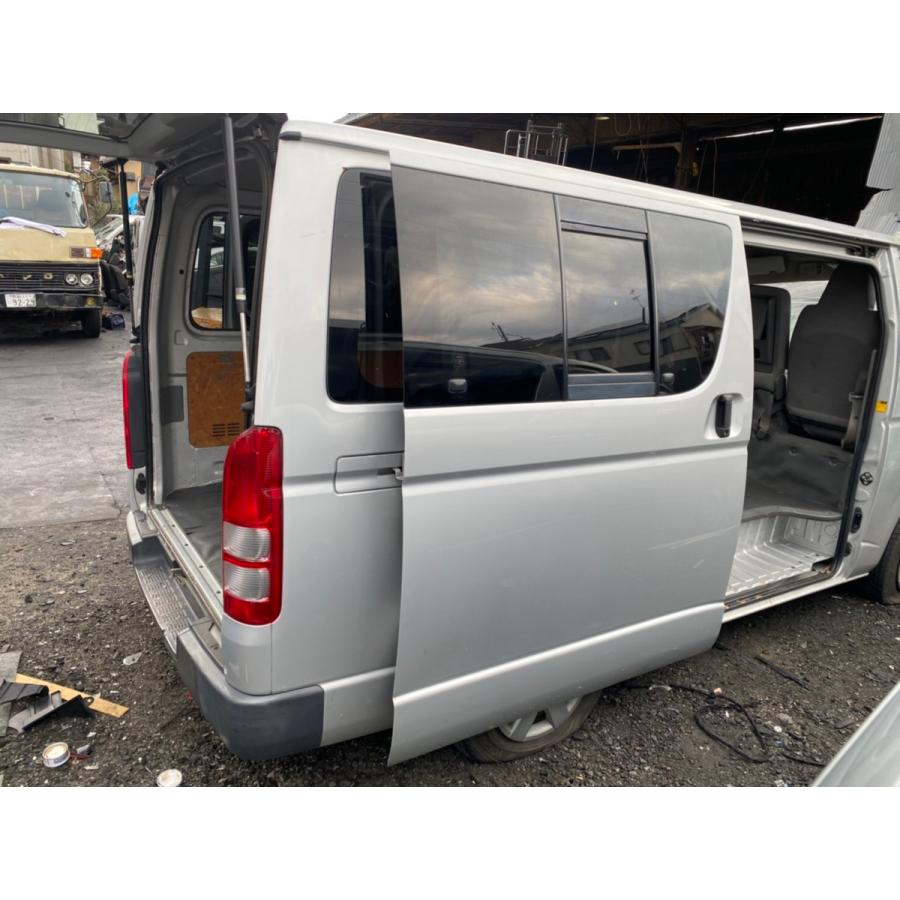 H19年 200系 ハイエース(TRH200) DX 右スライドドア ガラス、ヒンジ付 カラーNo. 1E7 中古品 即決 0067085 ...