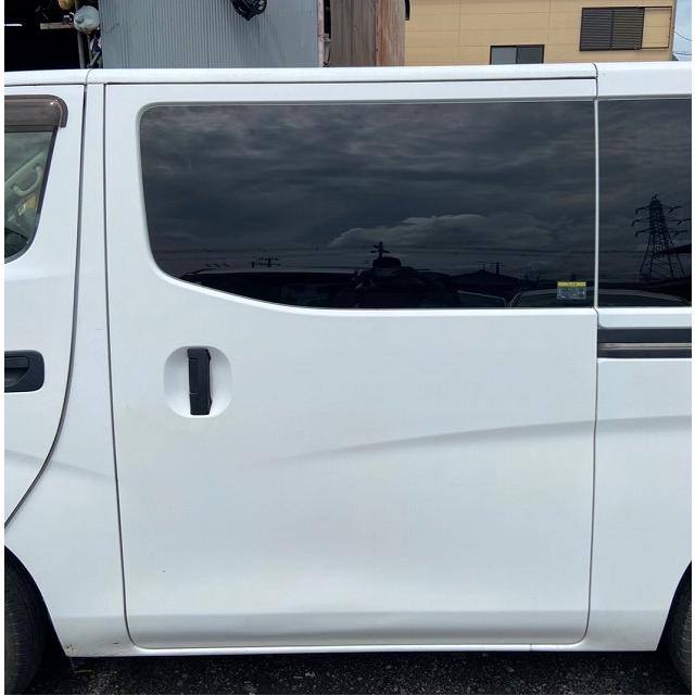 H25年 E26 VR2E26 キャラバン NV350 DX 左スライドドア ガラス ヒンジ付 カラー QM1 中古品 即決 013371 250702 : 辻井商店 2号店 - 通販 ...