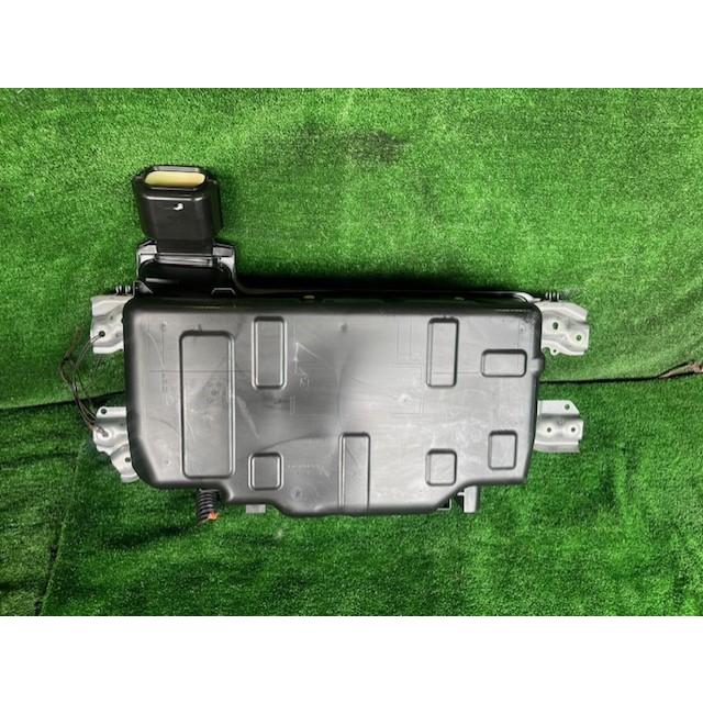 R4年 GR3 フィットハイブリット HV ハイブリットバッテリー 1K100-6Y0-J03 テスターチェック済 2万キロ台 中古品 即決 ...