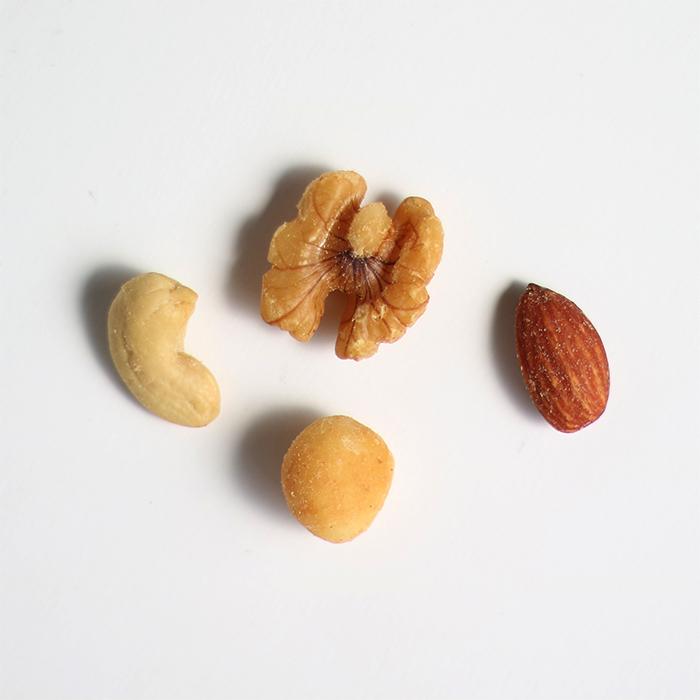 徳用スモークミックスナッツ 530g 豆菓子 おつまみ お菓子 : おつまみの専門店 月ヶ瀬 - 通販 - Yahoo!ショッピング