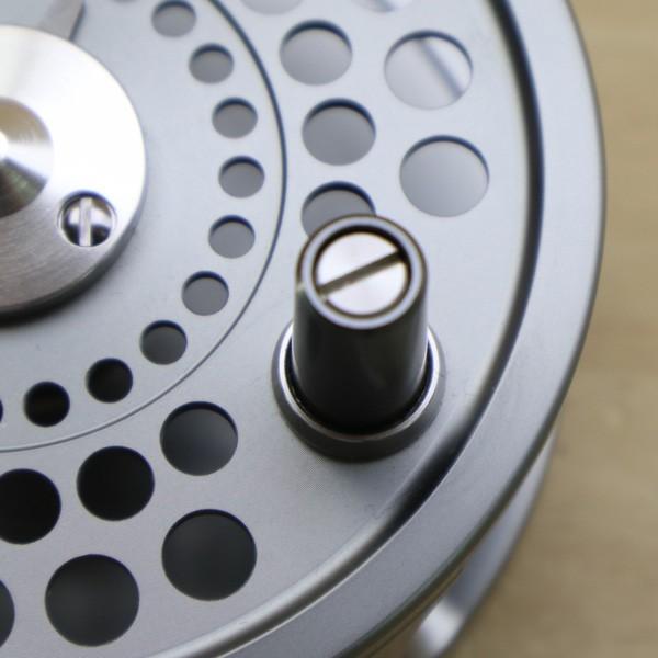 DAIWA(釣り) ダイワ アルトモアS 300/C582M 未使用 DAIWA 釣り DAIWA(釣り) ダイワ アルトモアS 300/C582M 未使用 DAIWA 釣り