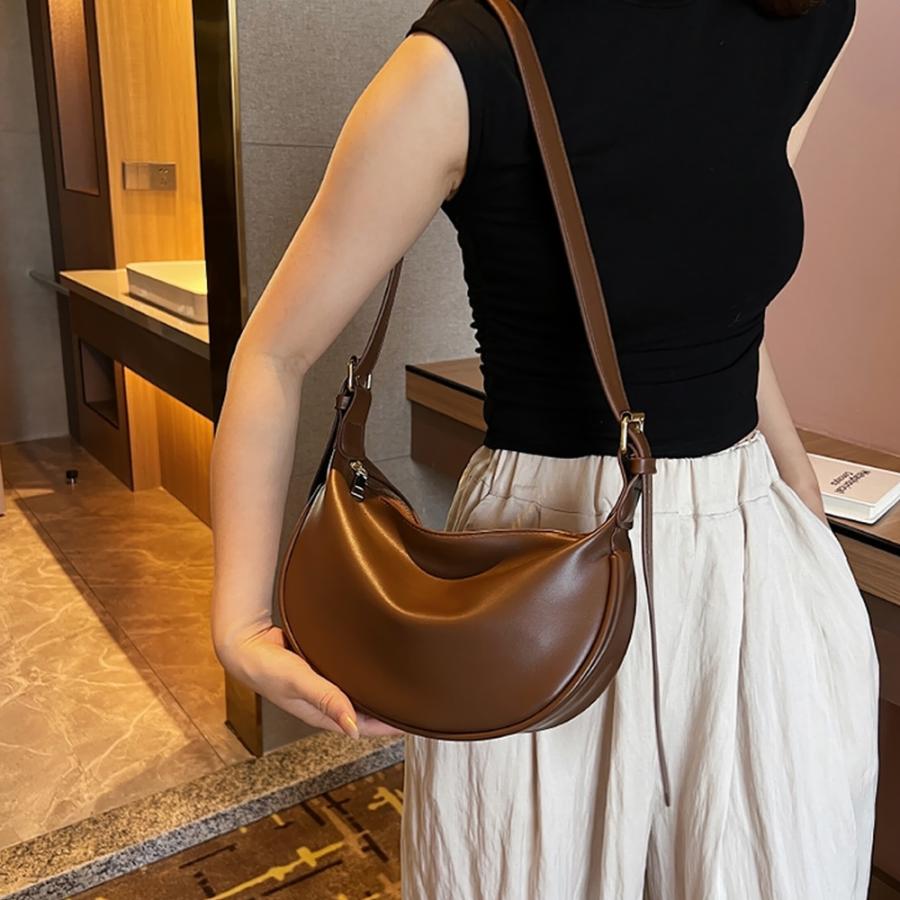 ショルダーバッグ レディース 軽い 三日月 通勤 ハーフムーン 軽量 斜めがけ おしゃれ クレセント 無地 : csbs90104202 : つたやショップ バッグ・ベルト専門店 - 通販 ...