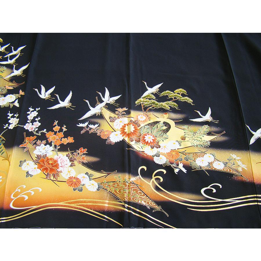 きものしらゆり 身丈161cm 裄68cm 極上ちりめん地 金彩加工染 鶴 松 梅 黒留袖 剣片喰 正絹 身長156cm〜162cmの方に最適 C899 : 博多着物市場 きものしらゆり ...