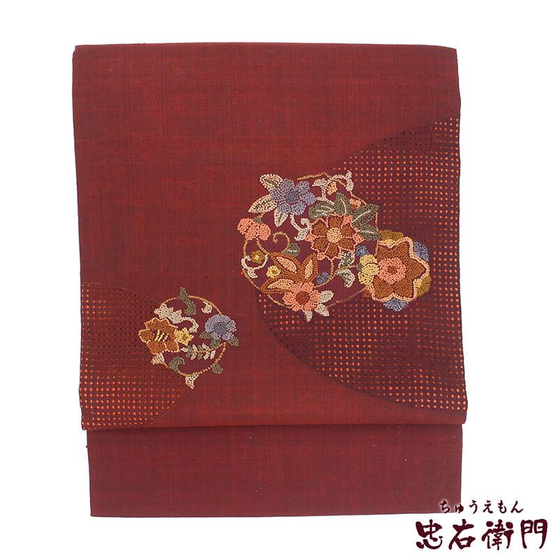 お買得 中古 名古屋帯 リサイクル レディース 正絹 レッド 紬 エンジ 相良刺繍 汕頭刺繍 長さ365cm 幅31cm 九寸名古屋帯 :5240-05353:リサイクル着物 忠右衛門 ...